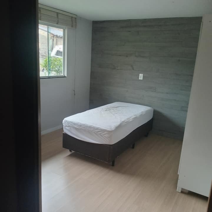 Próximo Ao Hospital Do Rocio - Campo Largo