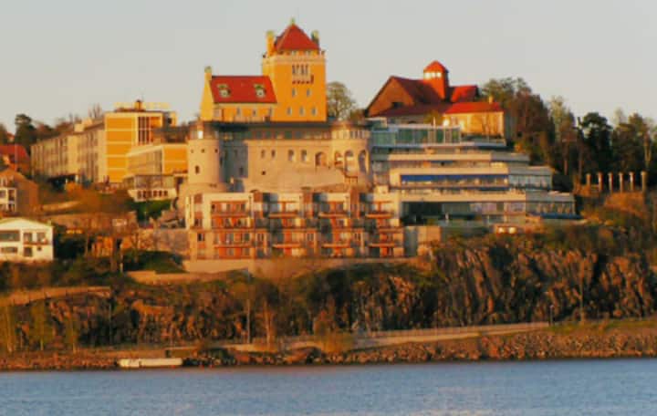 10 Minutes To City – Lidingö Studio - Stockholm