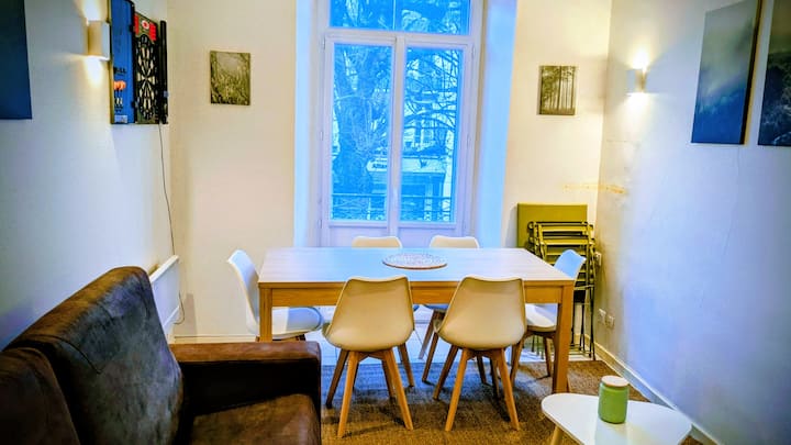 Appartement Dans Ancien Hôtel 1920 - 6 Pers. Max - Bagnères-de-Luchon