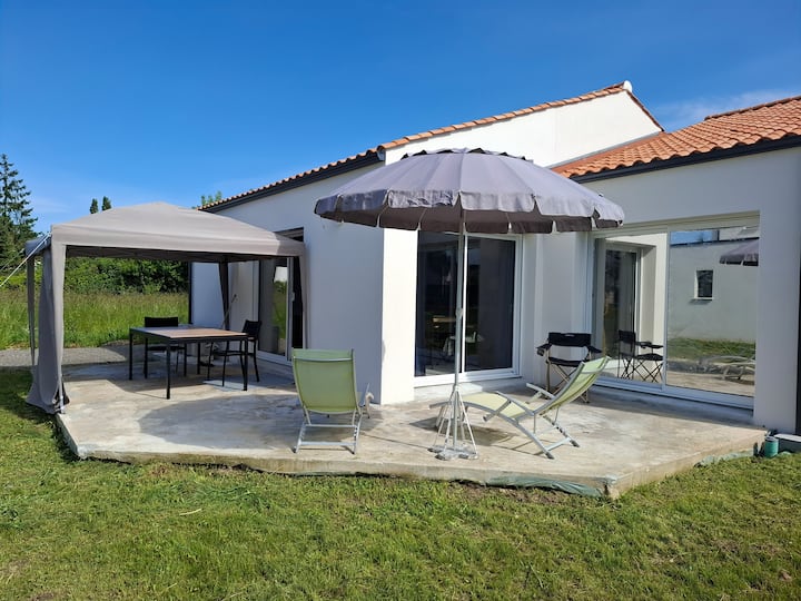 Maison Neuve  800 M De La Plage Sur Centre Ville - Longeville-sur-Mer