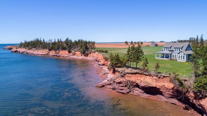 Coastal Knook, Bed & Breakfast. - Summerside