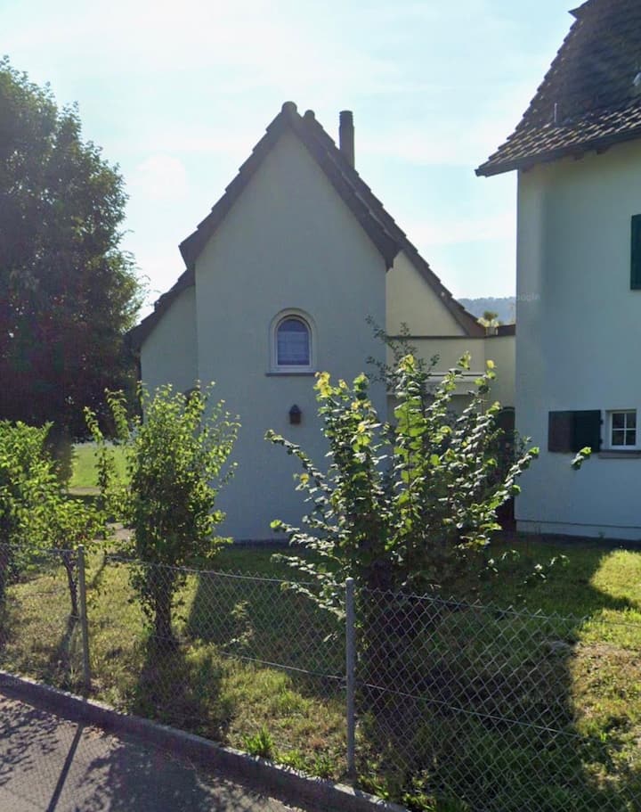 Obrosa Hüsle 
Kleines Häuschen In Ruggell - Liechtenstein