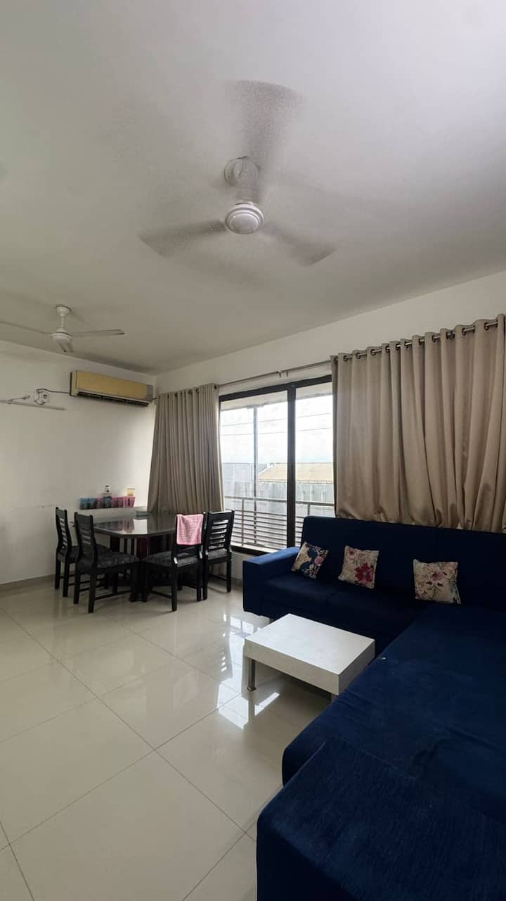 Studio Suite 515 - Ahmedabad