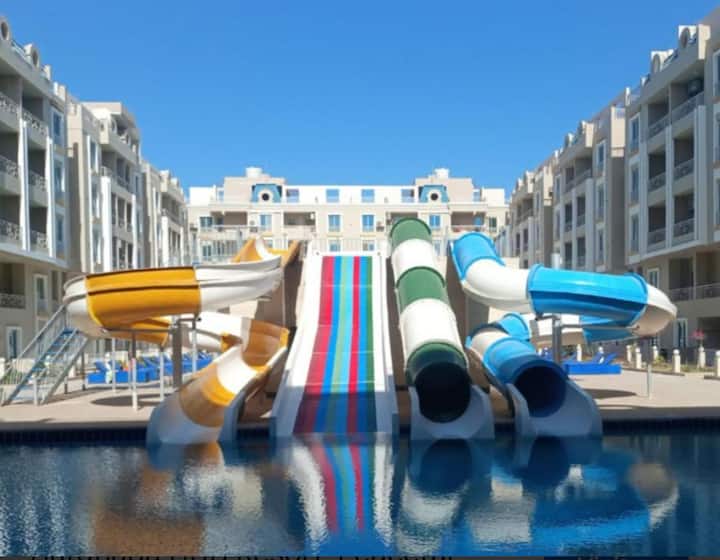 Hub Hurgada Resort.
2br Luxury Apartment - Hurgada