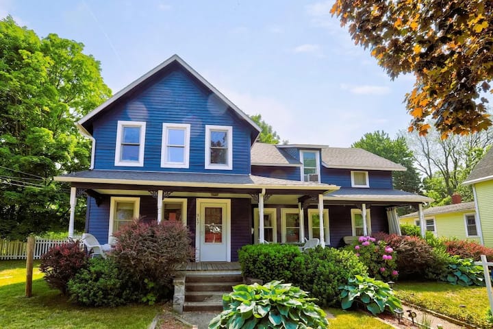 The Darling Duplex - South Haven, MI