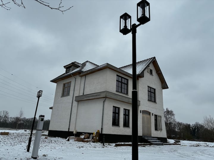 Volledig Huis In Het Midden Van De Natuur - Maaseik