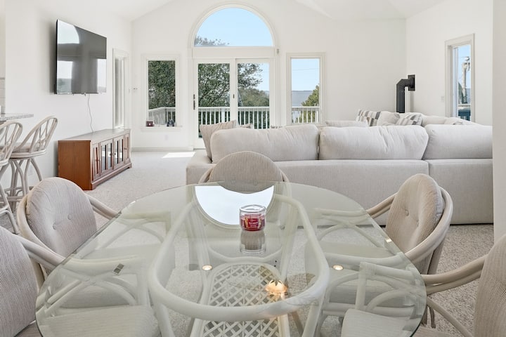 Coastal Dreams-semi Sound Front, Hot Tub, Duck - Duck, NC