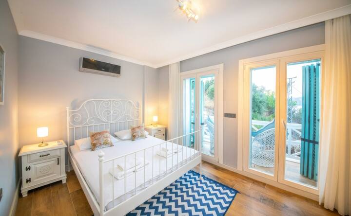 Villa Familia 1 | Selimiye | Sea View Family Villa - Selimiye