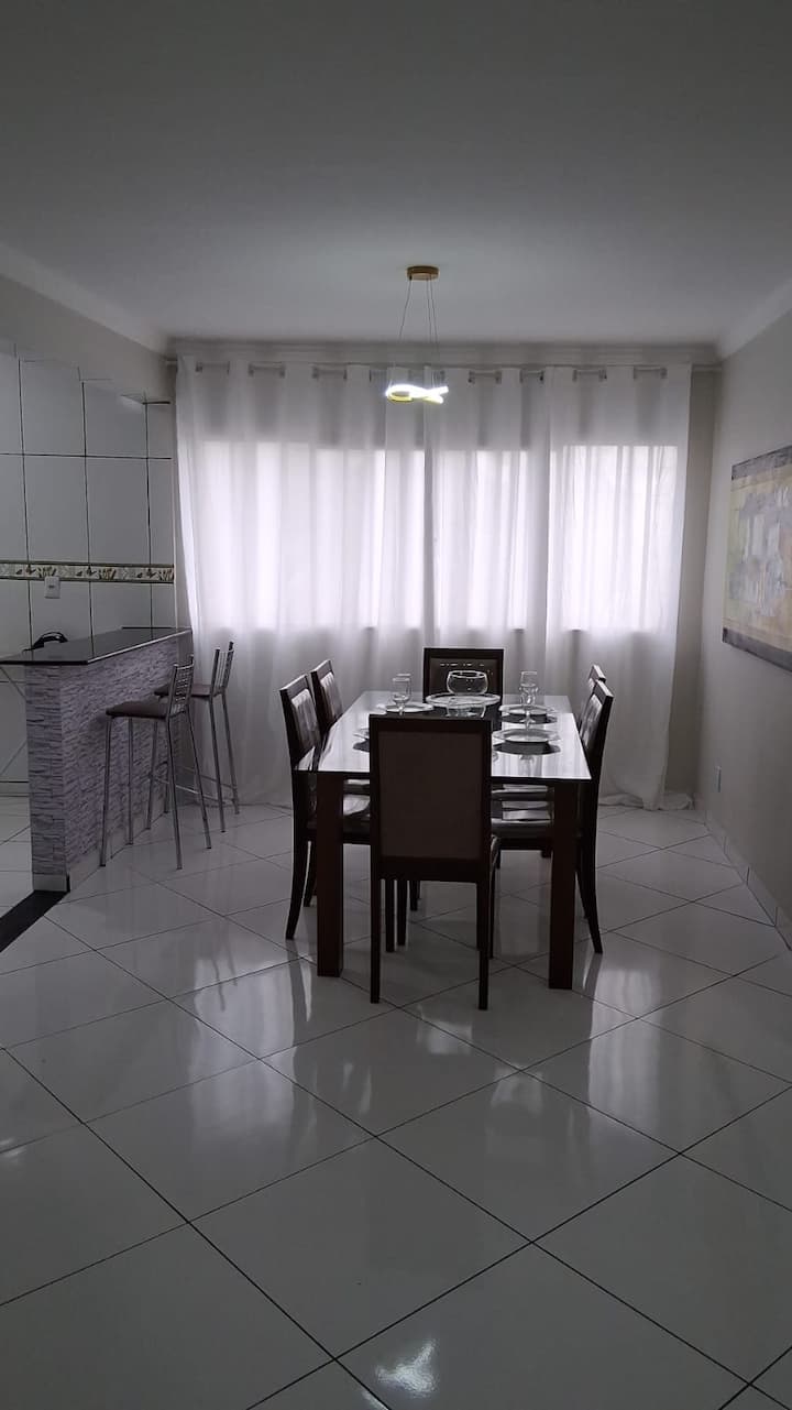 Apto No Centro De Montes Claros, Wi-fi E Garagem. - Montes Claros