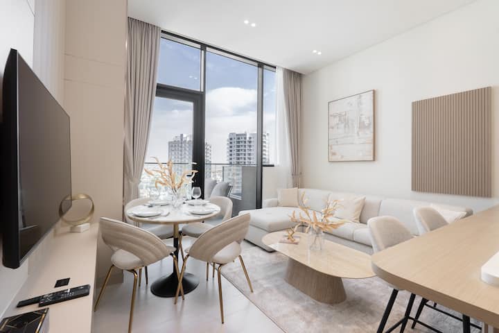 Luxury 1br | Binghatti Phantom | Amazing Amenities - Dubai