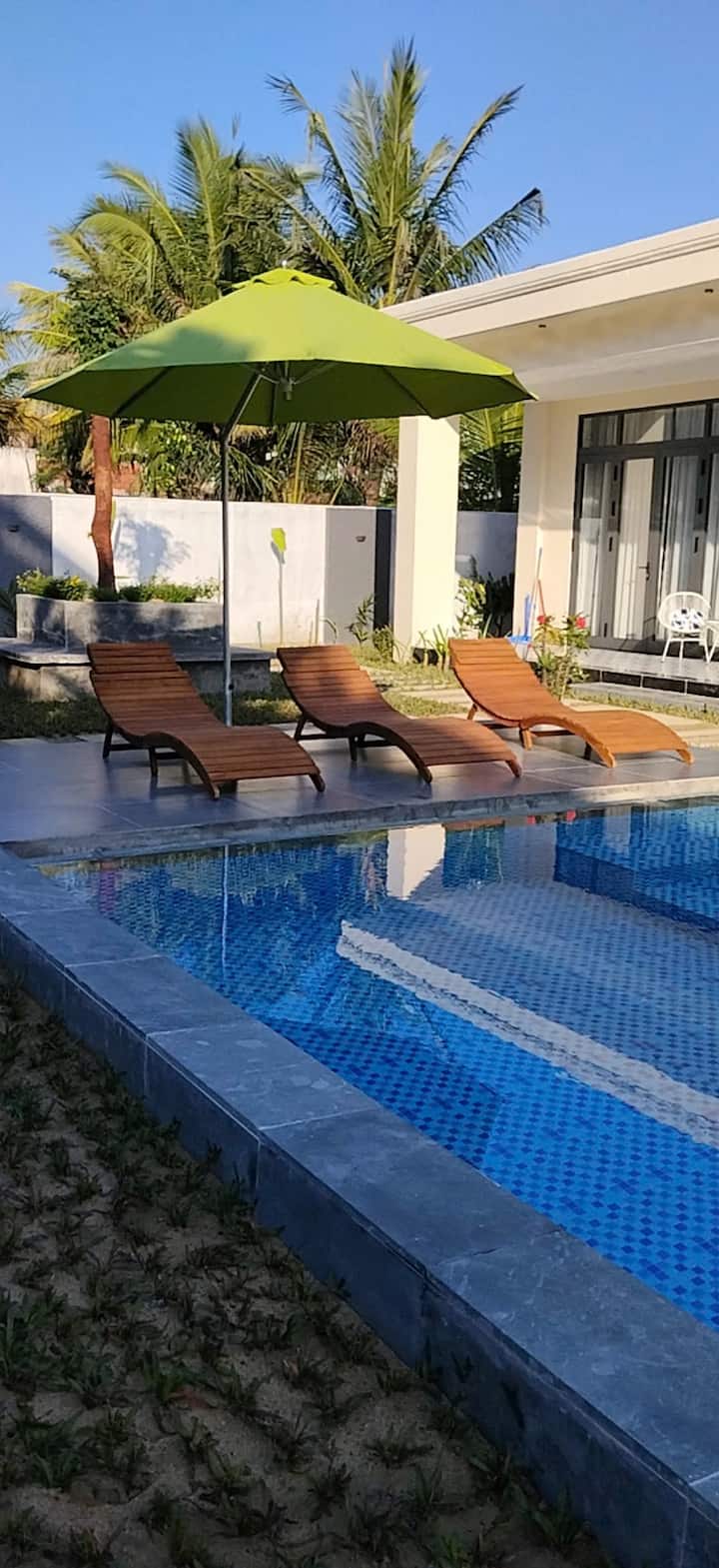 The Luxury Two Bedroom House/garden/pool/bicycle. - Hội An