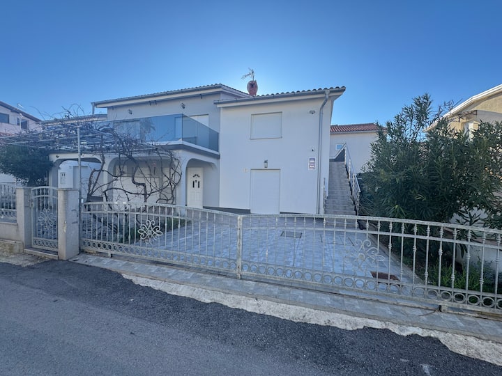 Apartment Damtidaj! - Privlaka