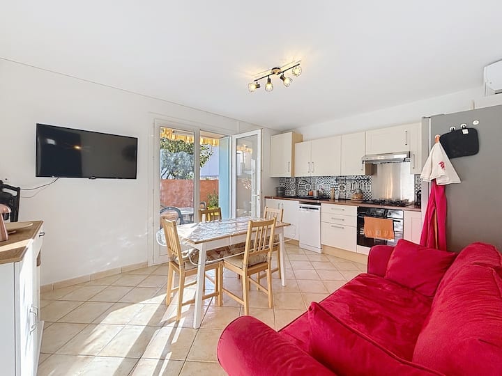 Appt 2 Chambres - 4/5 Pers - Parking Privé - Saint-Aygulf