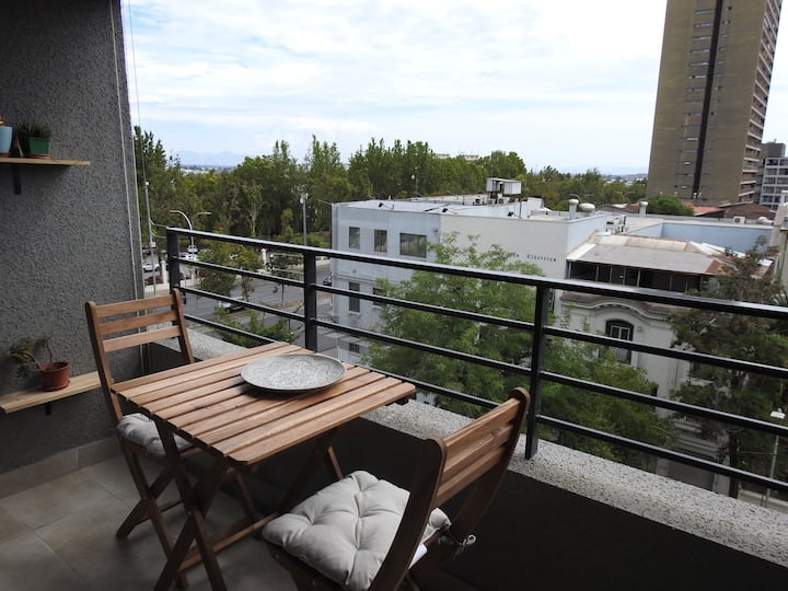 Departamento Con Linda Vista, Cerca Del Movistar - Chile