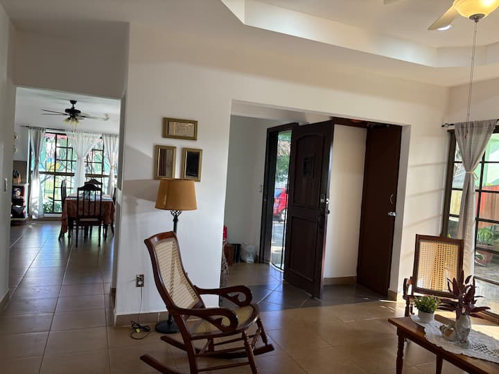 El Paraiso De Toby - Managua