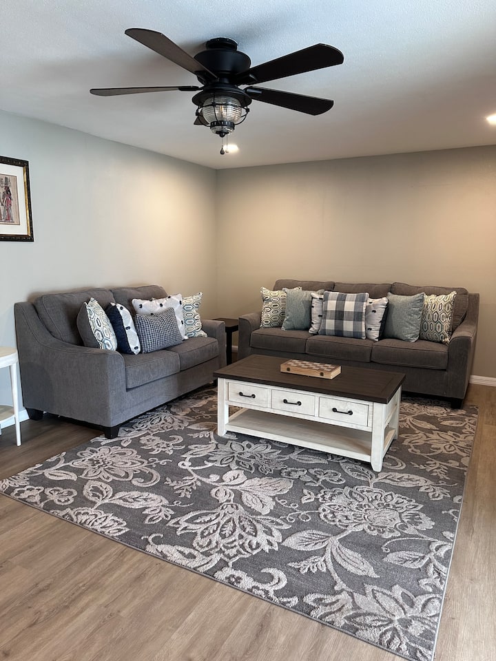 Bradenton Beach Bungalow - Longboat Key, FL