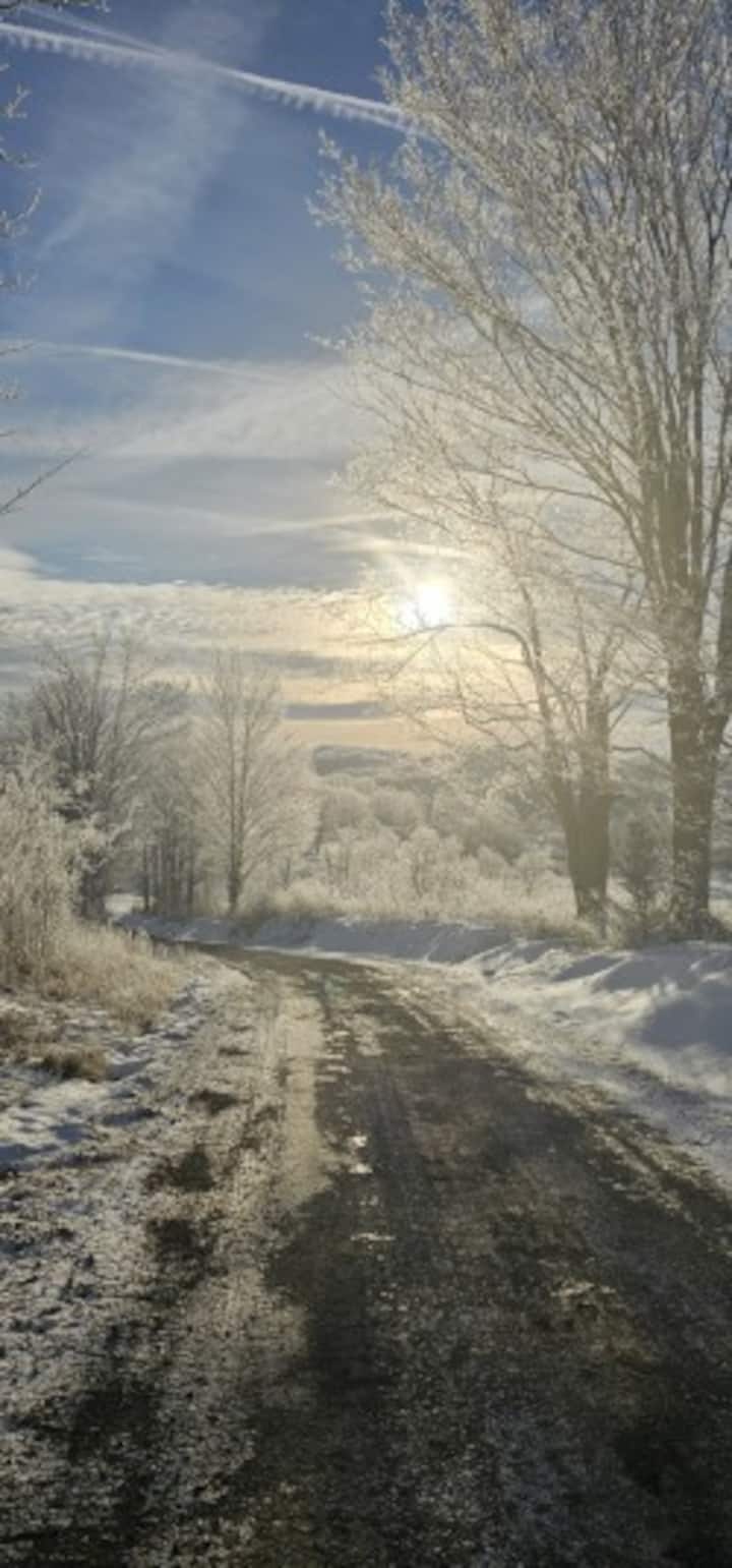 The Cabin At Nightfall Ridge - West Virginia