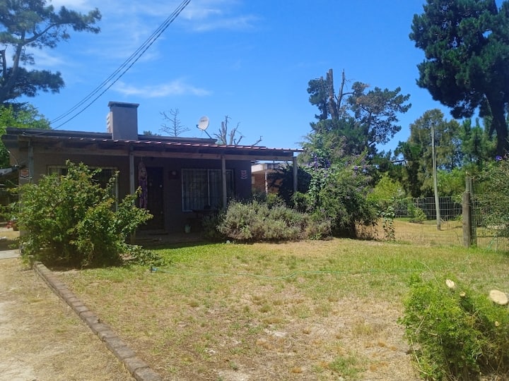 Amplia Y Cómoda Casa De Verano En Las Toscas - Las Toscas