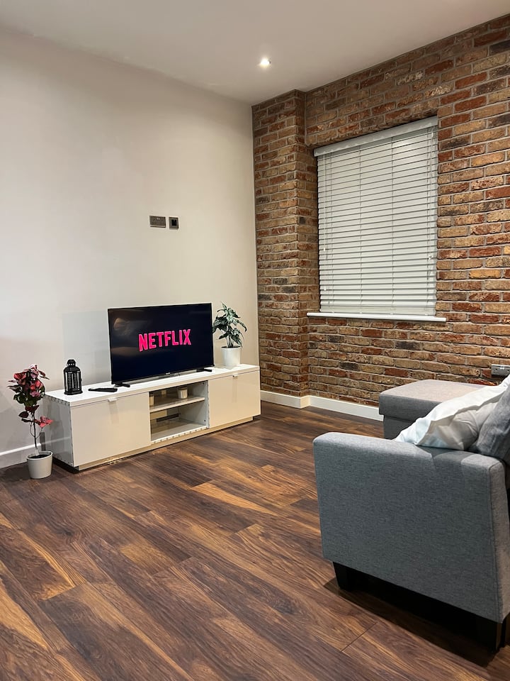 New & Modern 2-bed Flat In City Centre - ノッティンガム