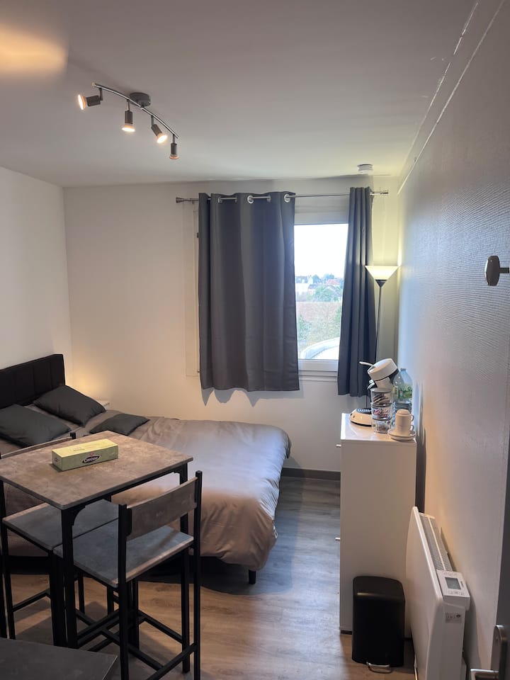 Studio éQuipé Proche De La Gare Et Du Centre Ville - Troyes