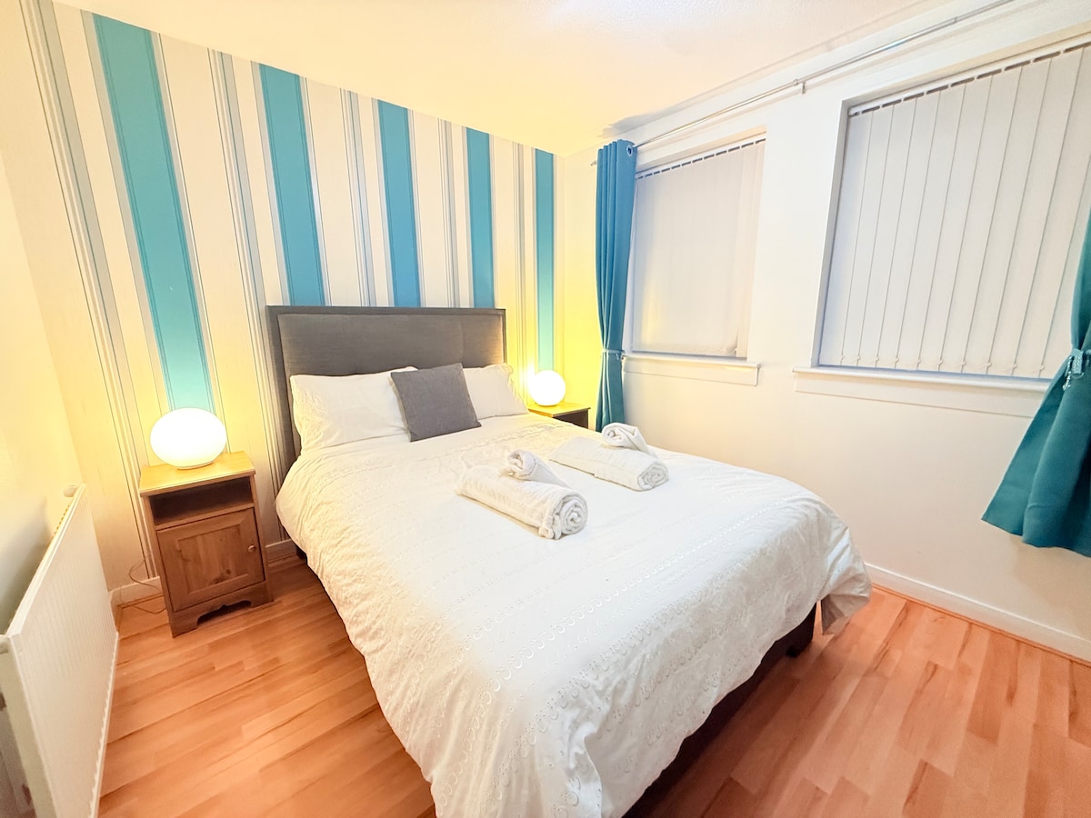 Ground floor Arthur’s Seat Getaway @ St Leonard's - Flats for Rent in ...