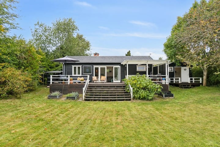 Ugeneret Idyllisk Sommerhus Tæt På Strand - Gilleleje