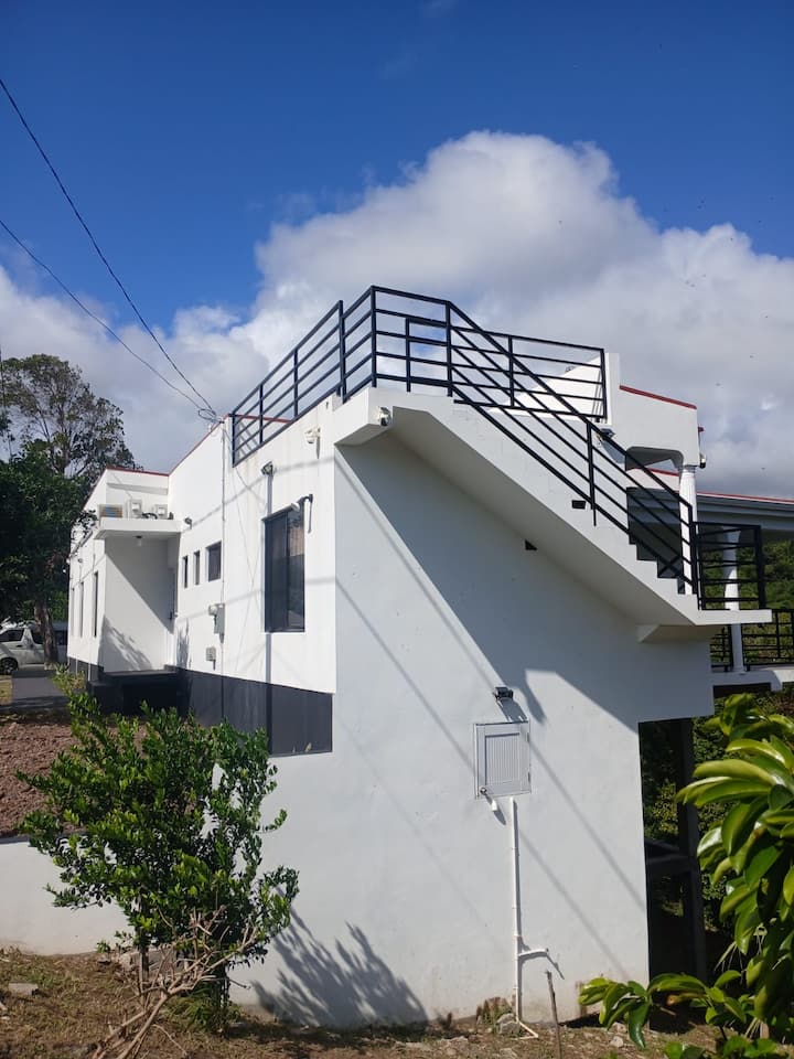 Home In St Davids ~ Bay Leaf Manor - Granada