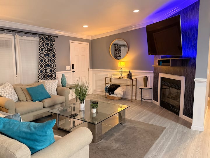 2br/2bath Entire House. Safe Neighborhood - Greensboro, NC