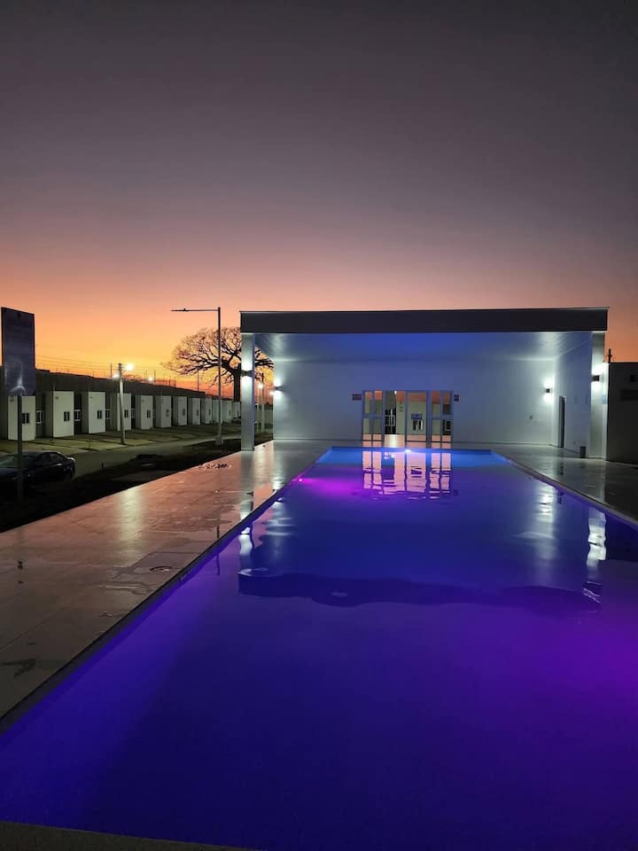 La Casa De Lucas - El Salvador