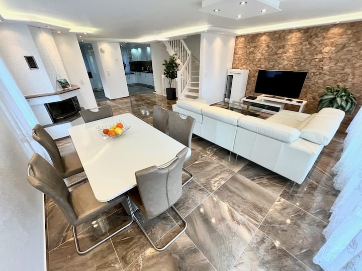 Villa Bellevue – 230 M² | Sauna, Jacuzzi & Vue - Fribourg