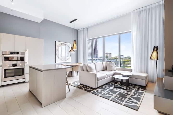 Luxury 1br Suite At Hyde Beach House Resort - Hallandale Beach, FL