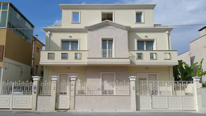 Appartamento In Villa, Nuovo E Vicino Al Mare - Senigallia