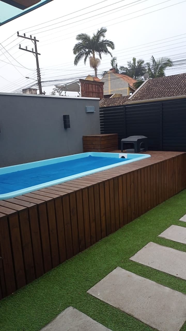 Linda Casa Com Piscina E Churrasqueira No Centro - Porto Belo