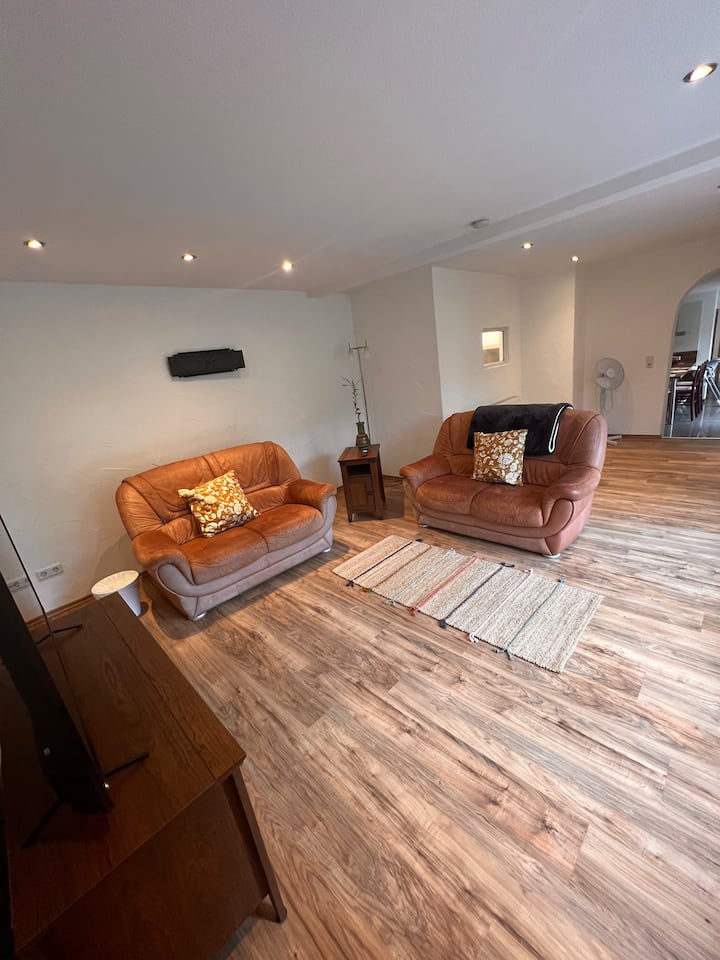 Tla / Tdy, Included Car, Shuttle, Sponsorship - Landstuhl