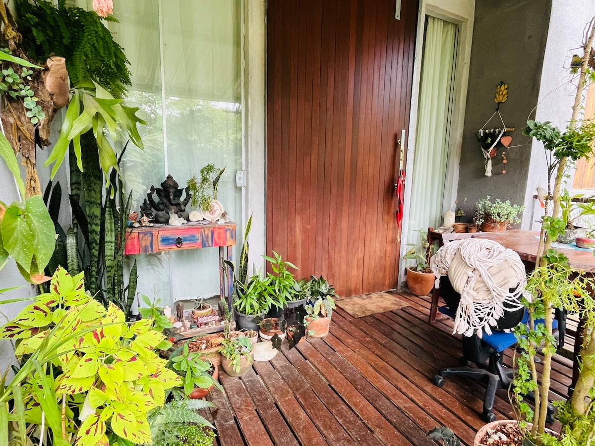 Casa aconchegante no condomínio Princesa Isabel - Casas para Alugar em ...