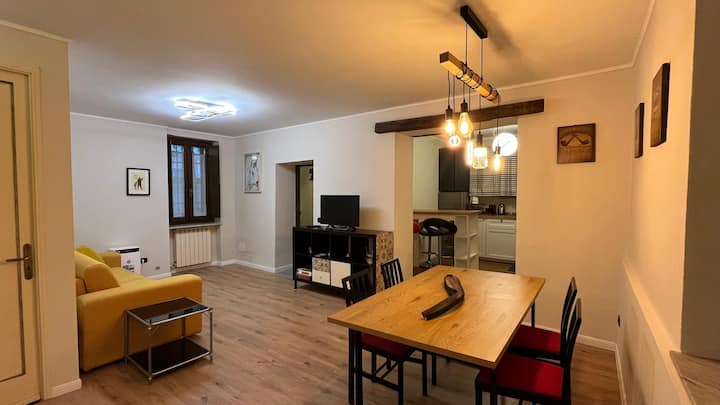 Bilocale Piano Terra Centro Storico Di Vercelli - Vercelli