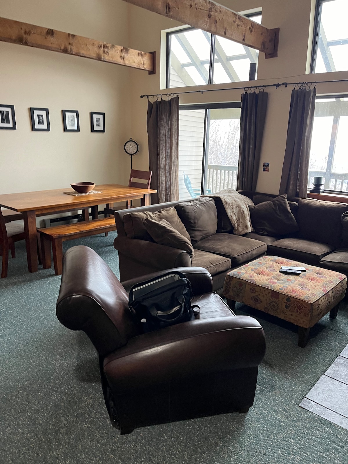 Okemo Trailside sleeps 8 Ski in/Ski out - Houses for Rent in Ludlow ...