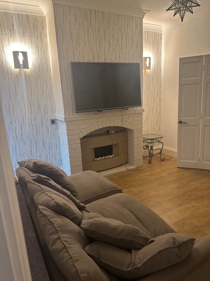 4bed Contractor -Friendly Home| Long Or Short Stay - Cleethorpes