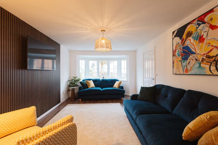 Large House•fast Wifi•pool Table•parking•garden - Chester