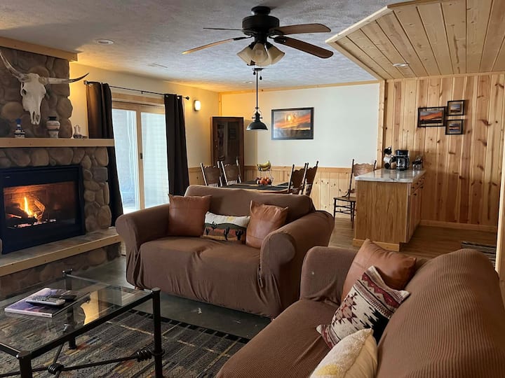 Paradise Western Style - Manistee, MI