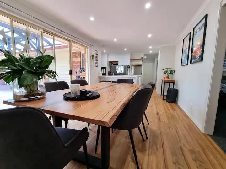 Relaxed Coastal Living | Easy Walk To Town & Beach - Cape Paterson, Victoria