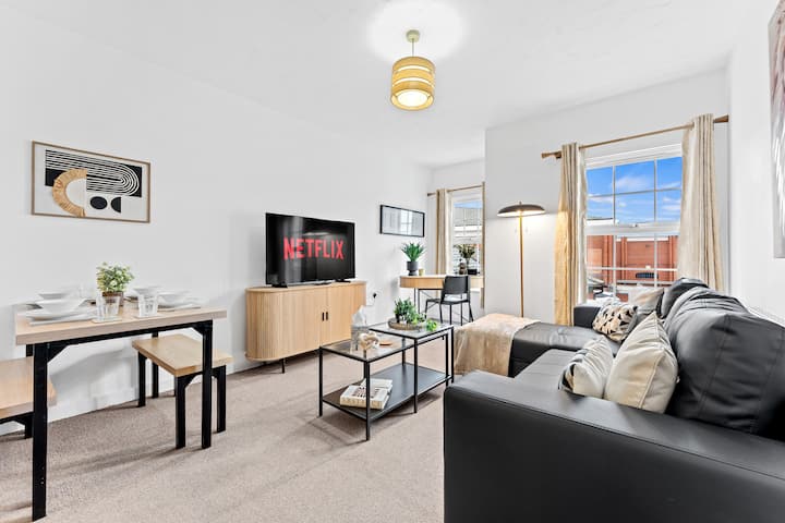 Free Parking | Open Plan | Contractors | Nhs - Warrington