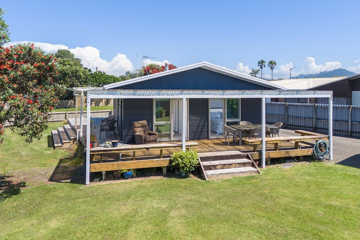 Location & Charm - Waihi Beach