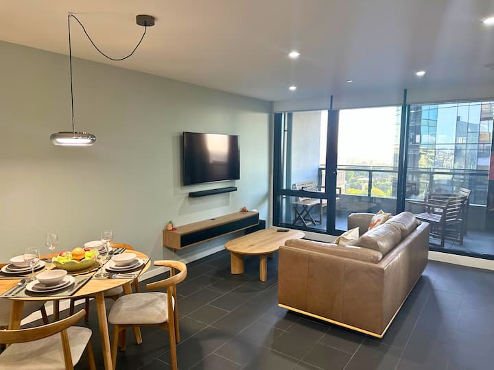 Sky-high 2br With 1 Parking | Heart Of South Yarra - Melbourne