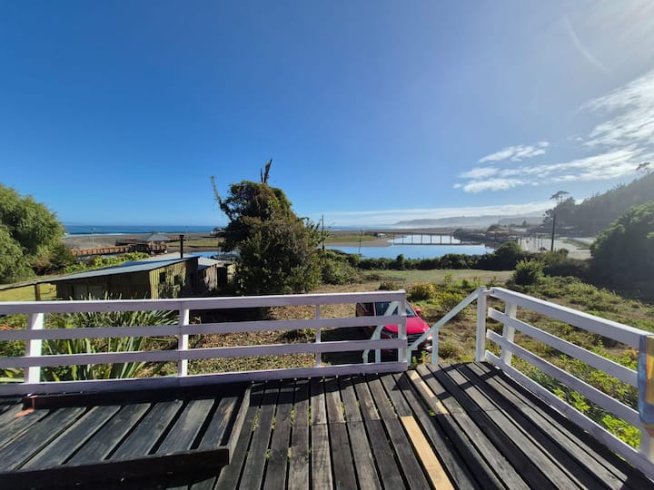 Hermosa Casa En La Boca De Buchupureo . - Cobquecura