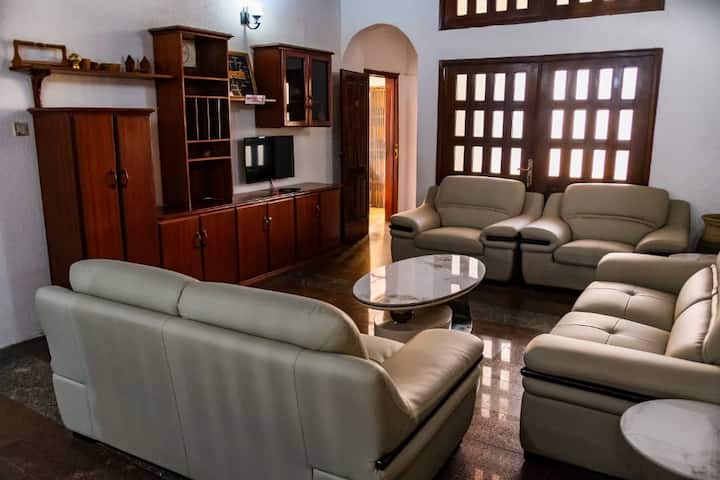 Nhyira Logde, A Serene Self-catering Guest House . - Accra