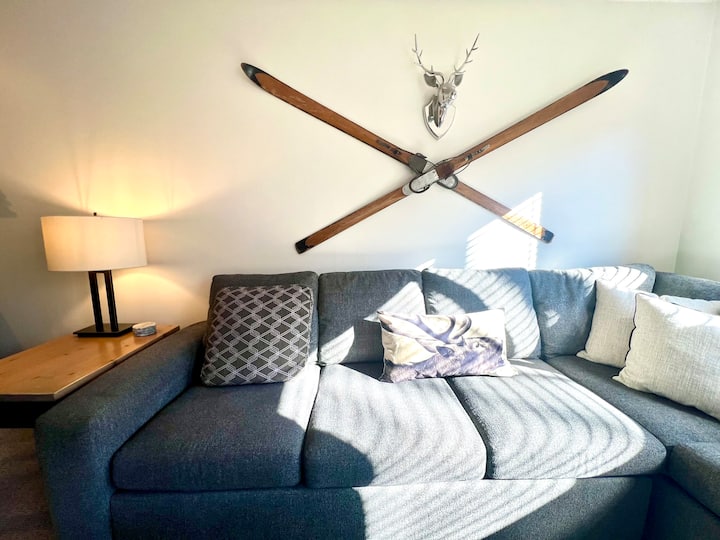 Whistler Blackcomb 
Ski-in Ski-out Aspens - Whistler