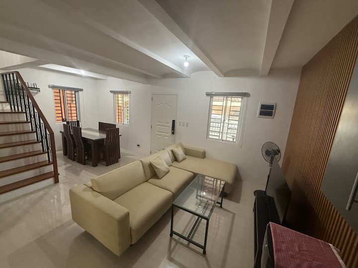 Cozy Modern Room Quiet, Clean & Secure - Mataas Na Kahoy