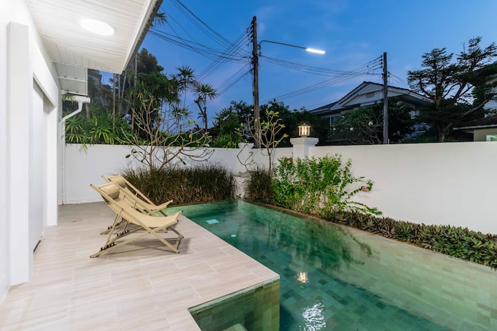 *Newly Renovated 4br Pool Villa W/ Movie Room V289 - Phuket