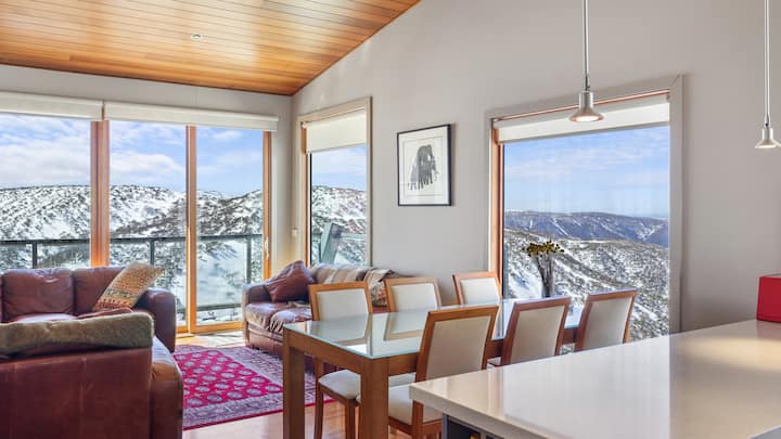 Outside Edge 4 At Mt Hotham - Mount Hotham